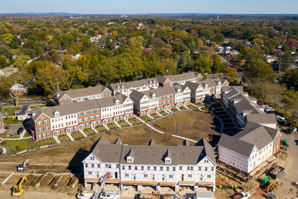 Crossings at Radburn, Townhomes in Fair Lawn - [ Michael Shetler 2024 ]