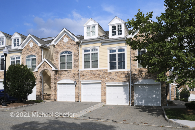 Valley View at Montvale - [ Michael Shetler 2026 ]